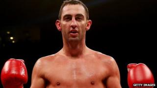 Bollywood star Amy Jackson assault: Boxer Joe Selkirk sentenced - BBC News