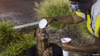 Ferguson protests: National Guard sent to Missouri unrest - BBC News
