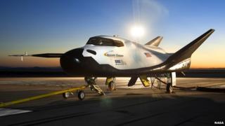 Protest halts Nasa spaceflight plans - BBC News