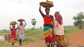 In Pictures: India through the eyes of its children - BBC News