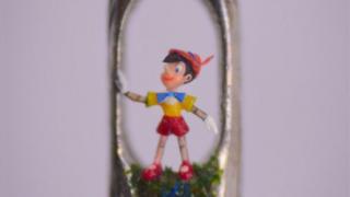 David A Lindon's micro art masterpieces sell for £90,000 - BBC News