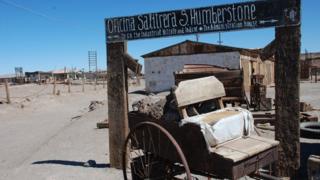 Humberstone: A Chilean ghost town's English past - BBC News
