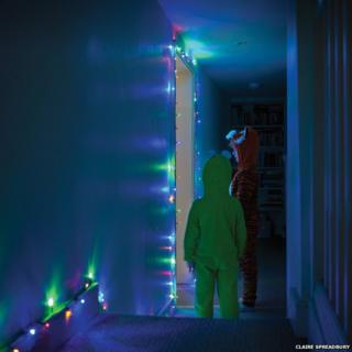 Halfway point in 24-year photo project - BBC News