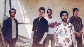 Foals return with music that 'makes you want to smash a room up' - BBC News