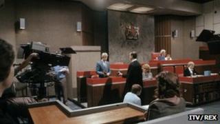 Televising trials: What can be learned from US? - BBC News