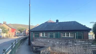 Yr Haf yn Eryri // Summer in Snowdonia - BBC Cymru Fyw