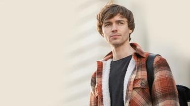 Pwy ydi Pwy? Calan Cwm Gwaun - BBC Cymru Fyw