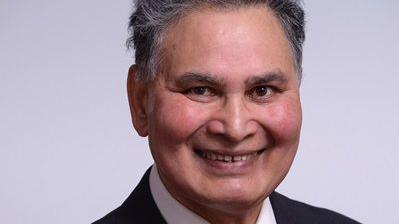 James Shera: Tributes to 'greatly respected' former mayor of Rugby ...