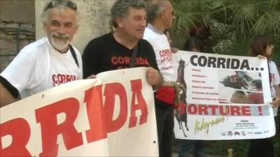 Campaign to ban bullfighting in France gathers pace - BBC News