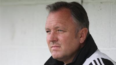 Macclesfield's league form must improve - Gary Simpson - BBC Sport