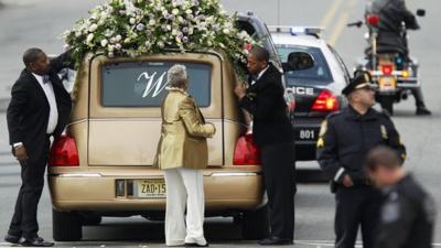Whitney Houston's coffin leaves the New Hope Baptist Church - BBC News