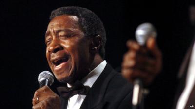 Disco Inferno singer Jimmy Ellis dies aged 74 - BBC News