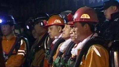 Chinese miners trapped underground after a gas blast - BBC News