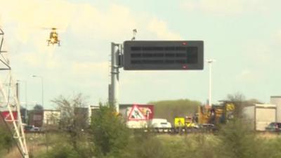 M62 Crash: West Yorkshire community in shock - BBC News