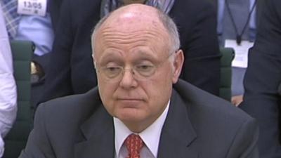 Pfizer boss Ian Read questioned by MPs on AstraZeneca bid - BBC News