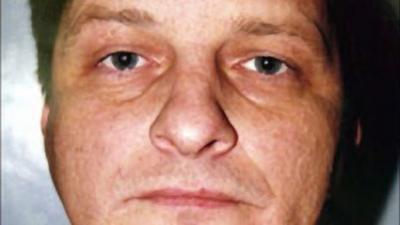 Clydach murderer David Morris in bid for release - BBC News