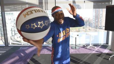 Get Inspired: How to fake a pass in Basketball - BBC Sport