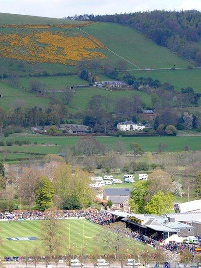 Your pictures of Scotland: 13 - 20 April - BBC News