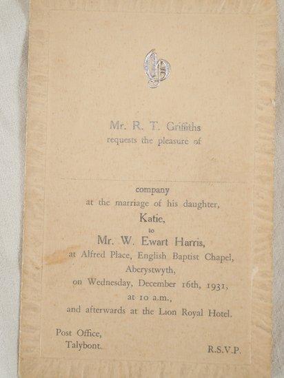 People’s Collection Wales: Vintage Welsh weddings go online - BBC News