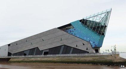 5 things you need to know about Hull - BBC Newsround