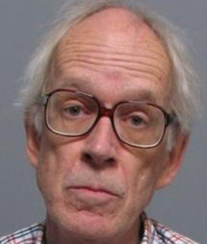 Richard Alston abuse case: Former teacher sentenced - BBC News