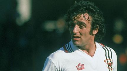 Man Utd: I lied to Bill Shankly about Liverpool move, says Lou Macari ...