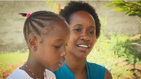 Kenia: "Fingí estar muerta para sobrevivir" - BBC News Mundo