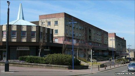 Denny asks to have 'most dismal' town Carbuncle trophy - BBC News