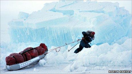 Survey to probe Arctic ice melt - BBC News