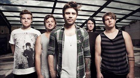 Lost Boys win Barbados album deal - BBC News