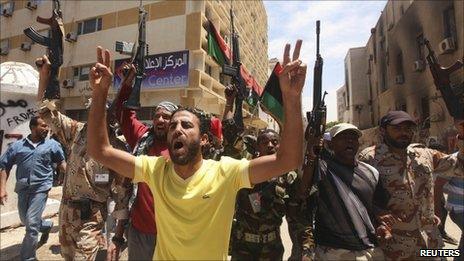 The festive gunfire of Benghazi - BBC News