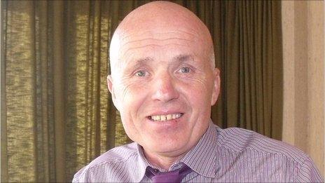 Council backs motion for Coleraine bomb memorial - BBC News