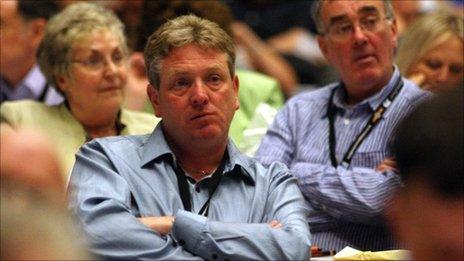 GMB seems in no mood for compromise on strike action - BBC News