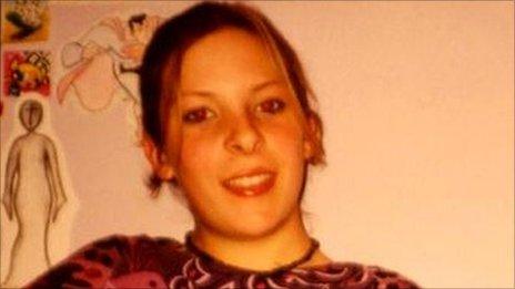 Timeline: Milly Dowler family's wait for justice - BBC News
