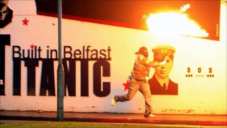 Belfast riots: Twenty-two police hurt and bus hijacked - BBC News