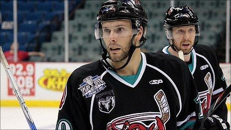 Defenceman James Jorgensen signs for Braehead Clan - BBC Sport