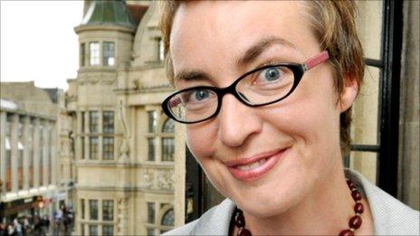 Kate Clanchy: Author to rewrite memoir amid book's race and ableism row ...