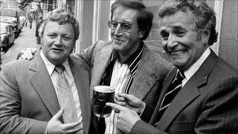 Goons producer marks show's 60th anniversary - BBC News