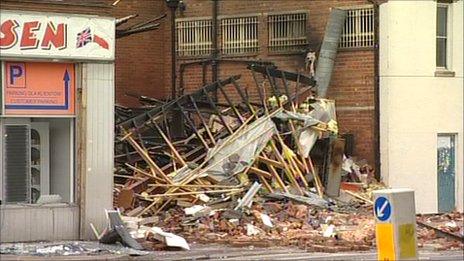 Leicester: Plans to develop fatal blast kebab shop backed - BBC News