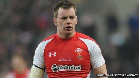 Rugby World Cup 2011: Matthew Rees expects full-strength Wales - BBC Sport