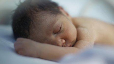 Mum donates milk after stillbirth to help poorly babies - BBC News