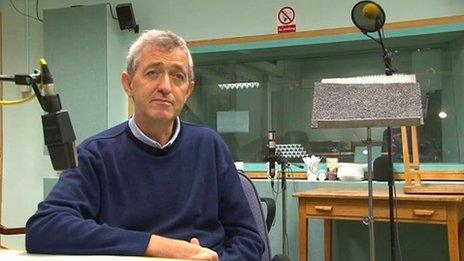 Tributes are paid to Folks on the Hill star Sean Crummey - BBC News