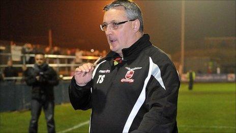 Crawley Town 5-0 Redbridge - BBC Sport
