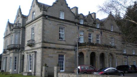 Powys hotel's Sherlock Holmes Hound of the Baskervilles link - BBC News