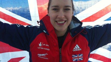 GB's Lizzy Yarnold becomes skeleton junior world champion - BBC Sport