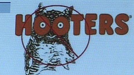 Hooters restaurant approved for Liverpool despite objections - BBC News