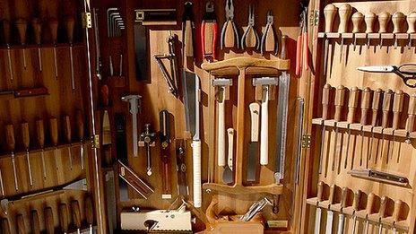 Companies and cool tools and technologies - BBC News