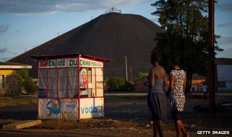 Remote parts of Congo may soon get mobile coverage - BBC News