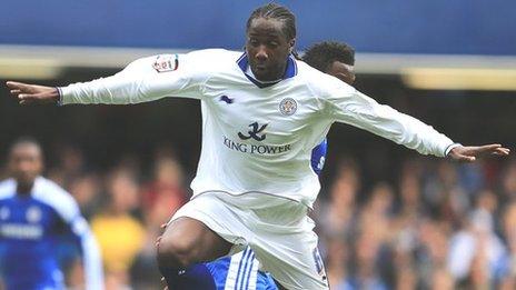 Sol Bamba: Leeds United sign Palermo defender on loan - BBC Sport