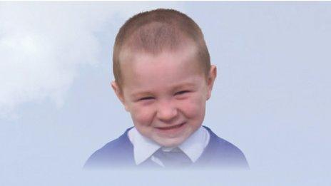 Funeral for six Philpott children killed in Derby fire - BBC News